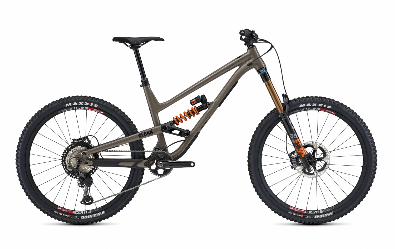 COMMENCAL NEWS New-CLASH-The-big-r-evolution