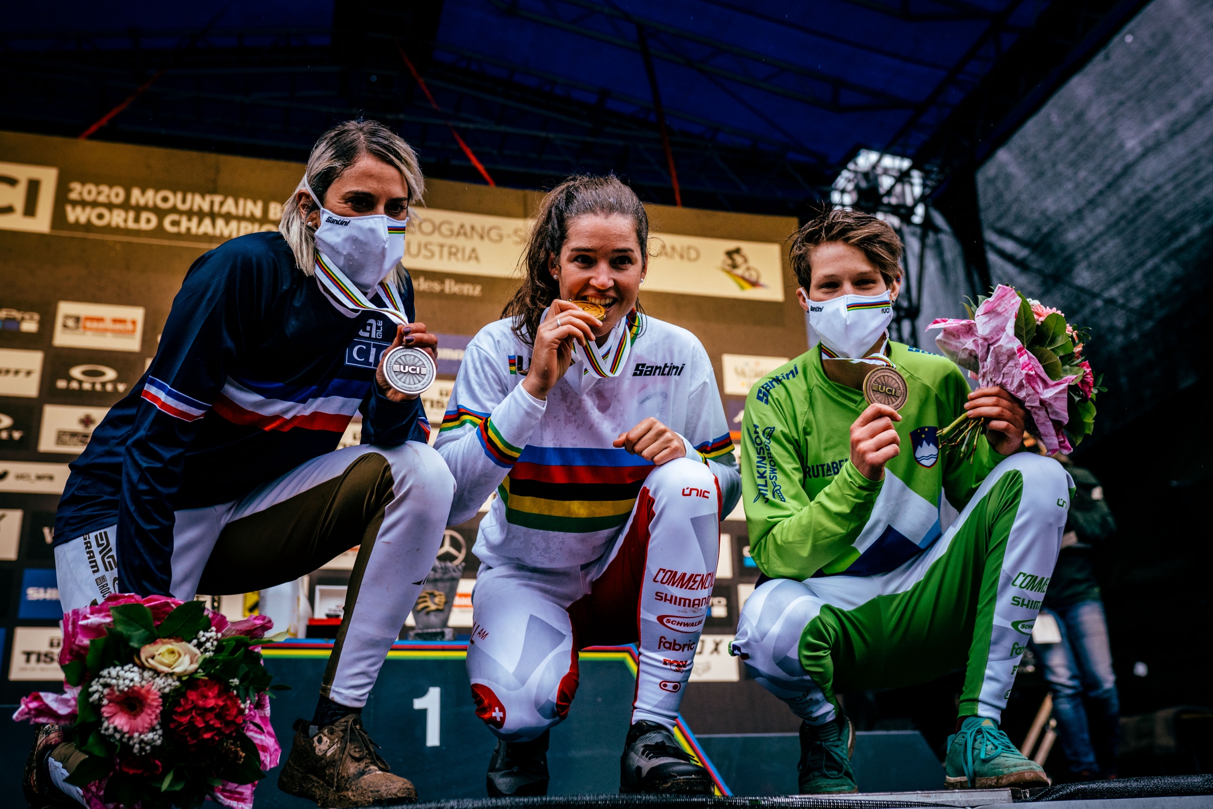 COMMENCAL NEWS Championnats-du-Monde-Leogang-Le-sacre-pour-Camille-BALANCHE