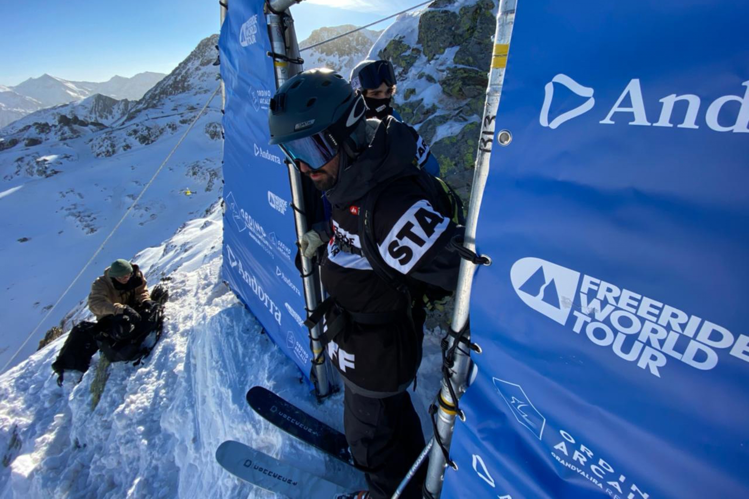 COMMENCAL NEWS COMMENCAL-CLASH-Skis-at-the-Freeride-World-Tour