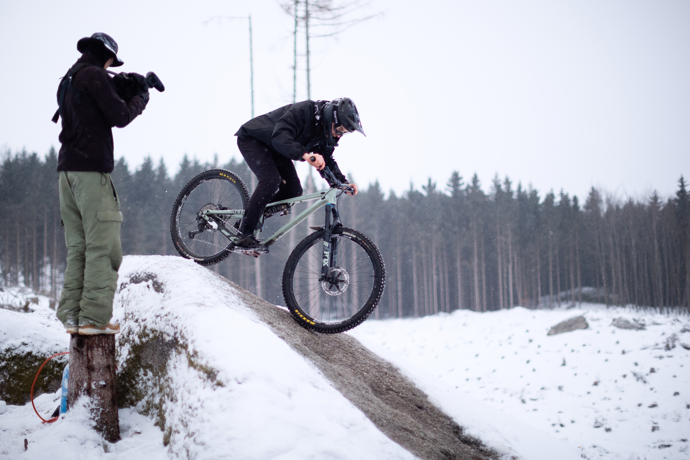 COMMENCAL NEWS 4-Stones-Dominik-Puffer